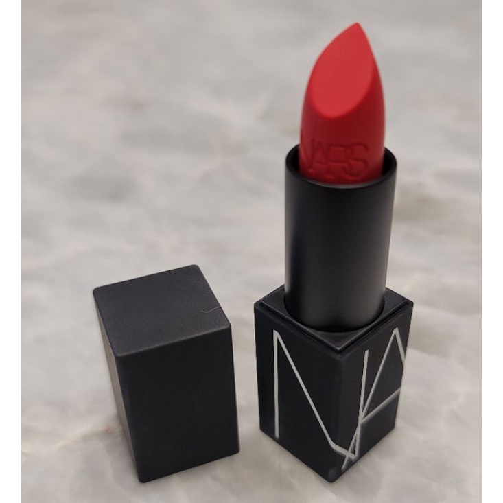 [全新現貨]NARS 絕對經典 唇膏 Ravishing red 3.5g | 蝦皮購物