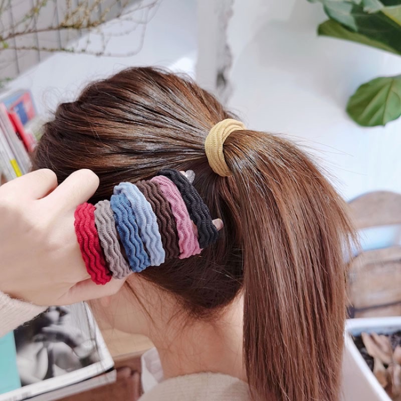 [🇹🇼現貨]一元髮圈超好綁的髮圈 韓國少女髮捲 紮髮簡約馬尾 高彈力髮圈 ㄧ元發圈 無接縫 必備款 包頭髮圈 | 蝦皮購物