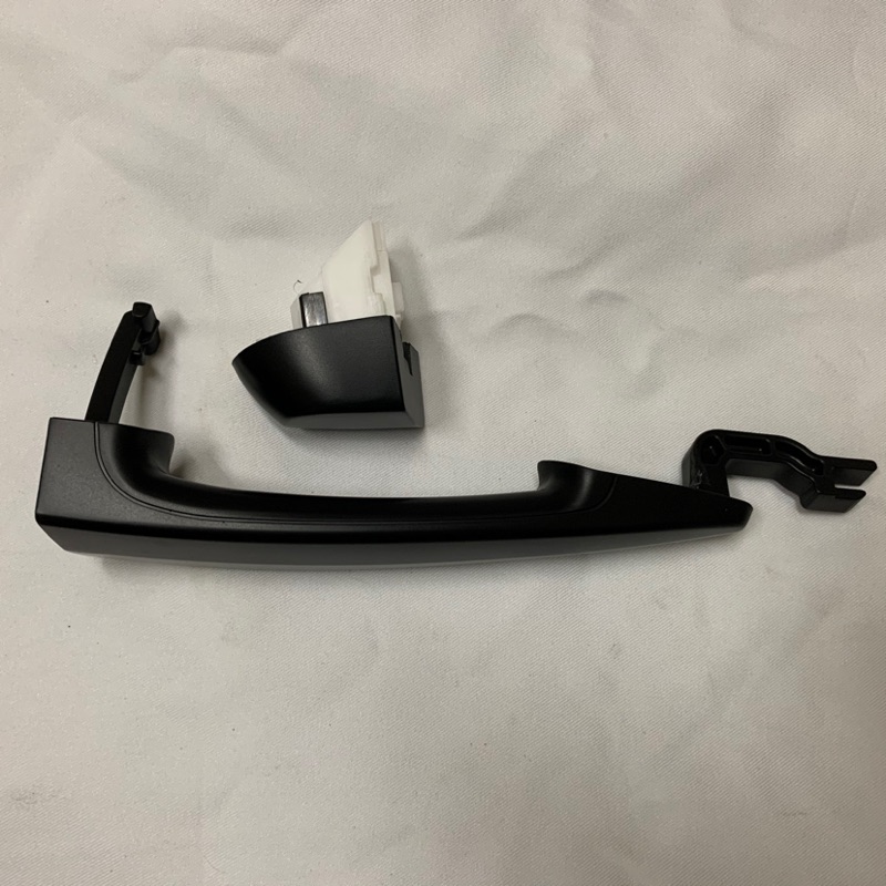 全新 寶馬 BMW E90/E91 外把手 右前/右後 51217060670 674 | 蝦皮購物