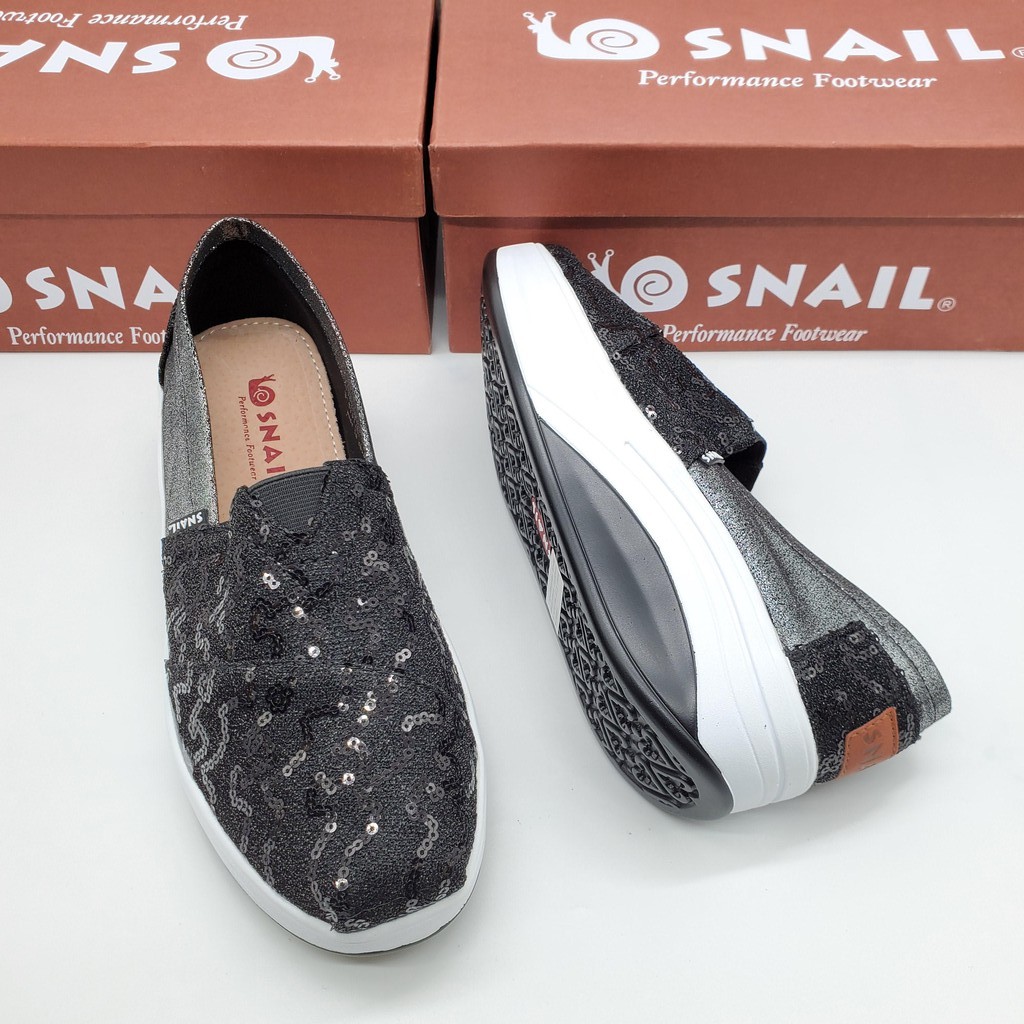 💗好穿不磨腳🔝SNAIL蝸牛 輕量厚底女鞋 休閒鞋 懶人鞋 台灣出貨 | 蝦皮購物