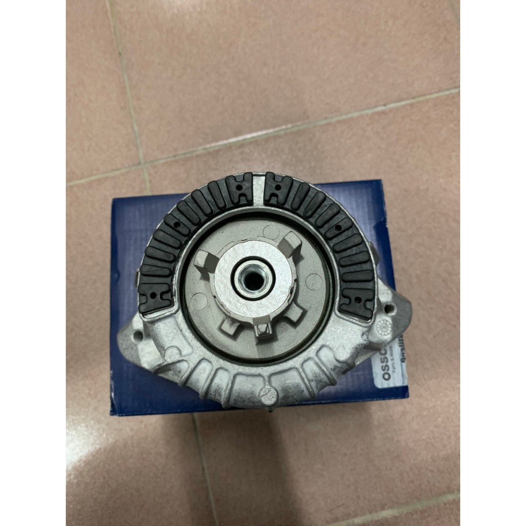 BENZ W204 W212/M274 引擎腳(不分邊) 2122407217 | 蝦皮購物