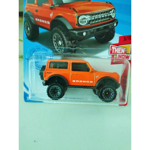 {絕版倉庫} 福特 ford bronco 1：64 跨界年度最佳風雲車 超級稀有的!!!! | 蝦皮購物