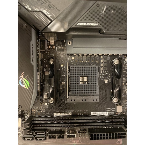ASUS ROG STRIX B550i ITX | 蝦皮購物
