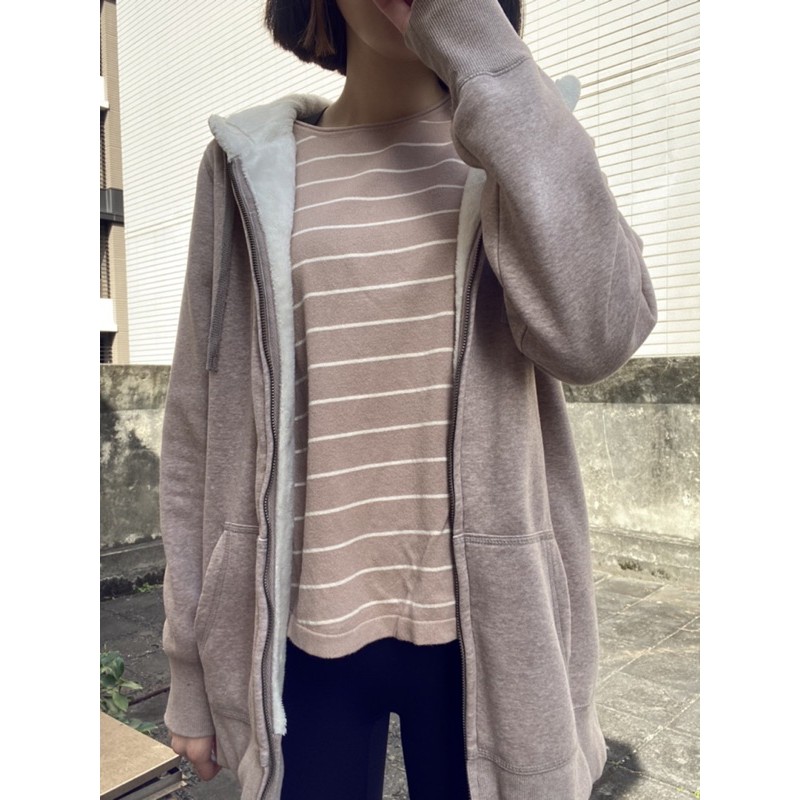 Lativ 棉質刷毛休閒連帽長版外套 林依晨外套 長版外套 鋪棉外套 女生外套 保暖外套 刷毛外套 連帽外套 | 蝦皮購物