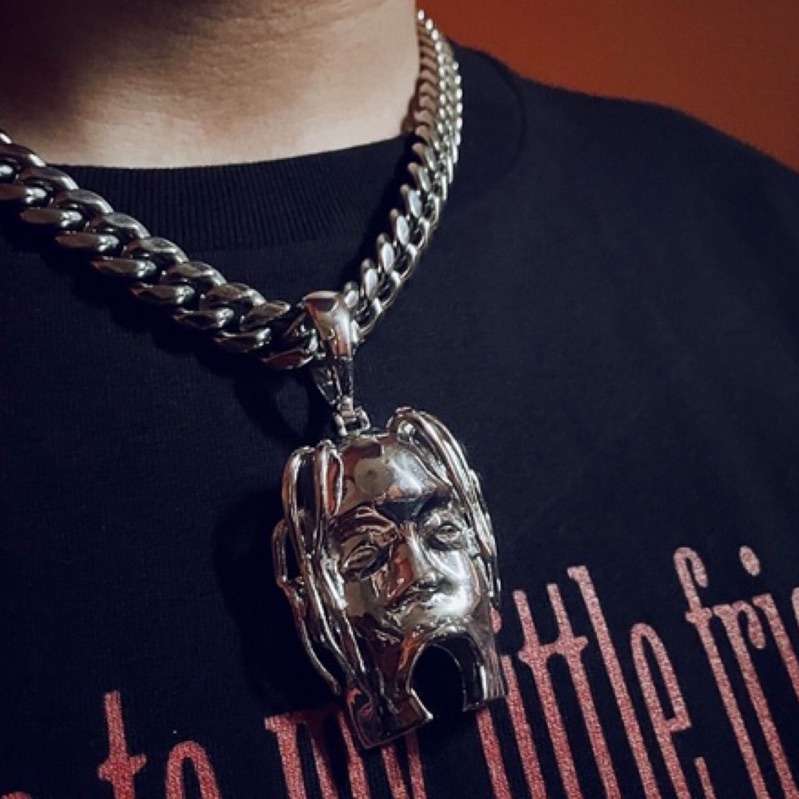 現貨 Travis scott頭像吊墜ASTROWORLD Gold chain 街頭 嘻哈 | 蝦皮購物