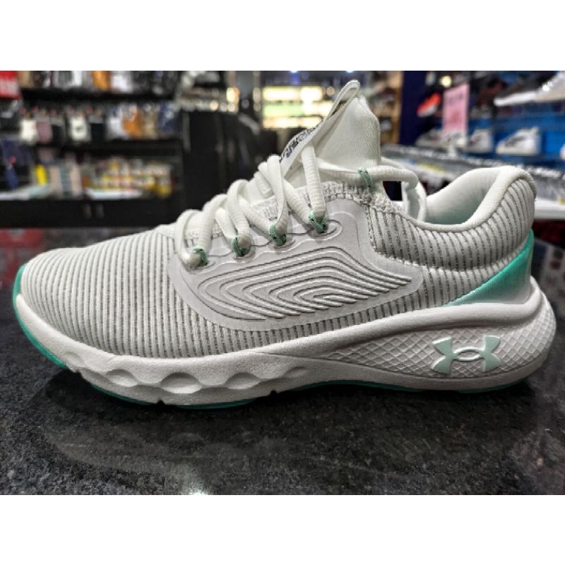 UNDER ARMOUR Charged Vantage 2 女款 正常楦 慢跑鞋 3024884-101 灰色 | 蝦皮購物