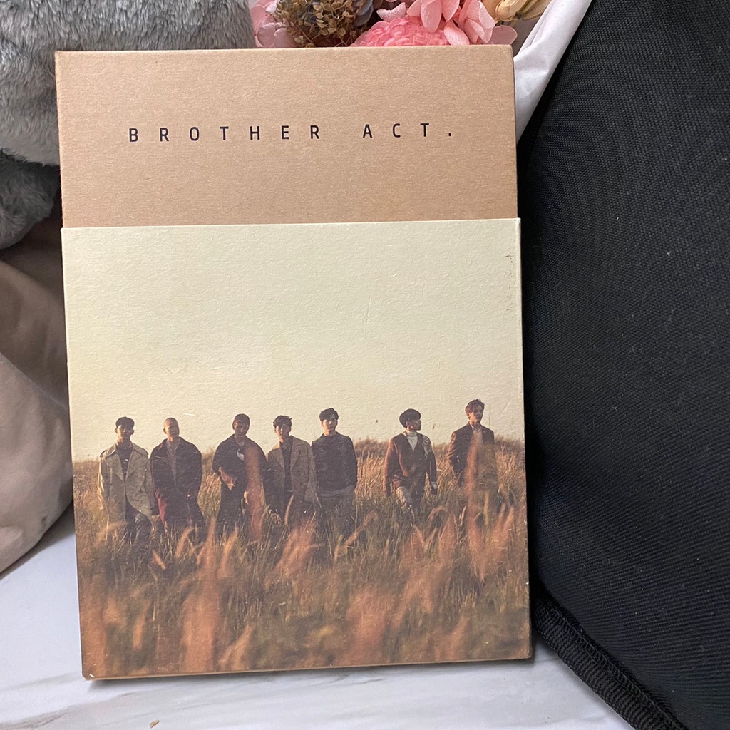 二手專輯 BTOB-第二張專輯「Brother Act.」(韓國進口版) | 蝦皮購物
