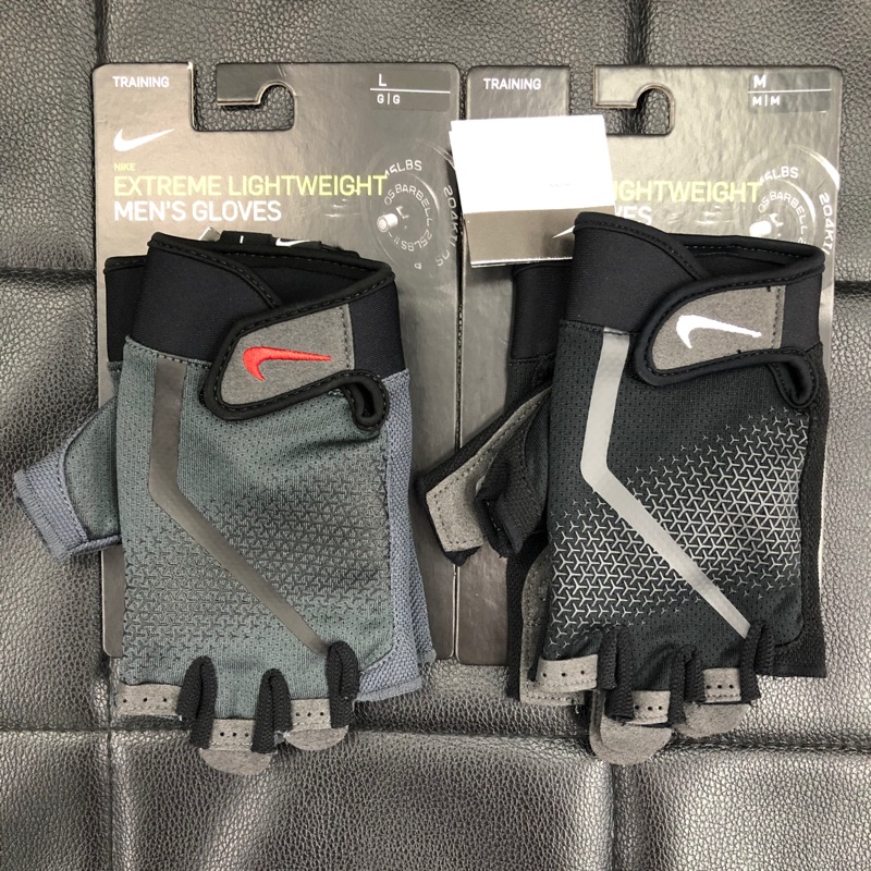 Nike運動手套原價790（尺寸M、L、XL) | 蝦皮購物
