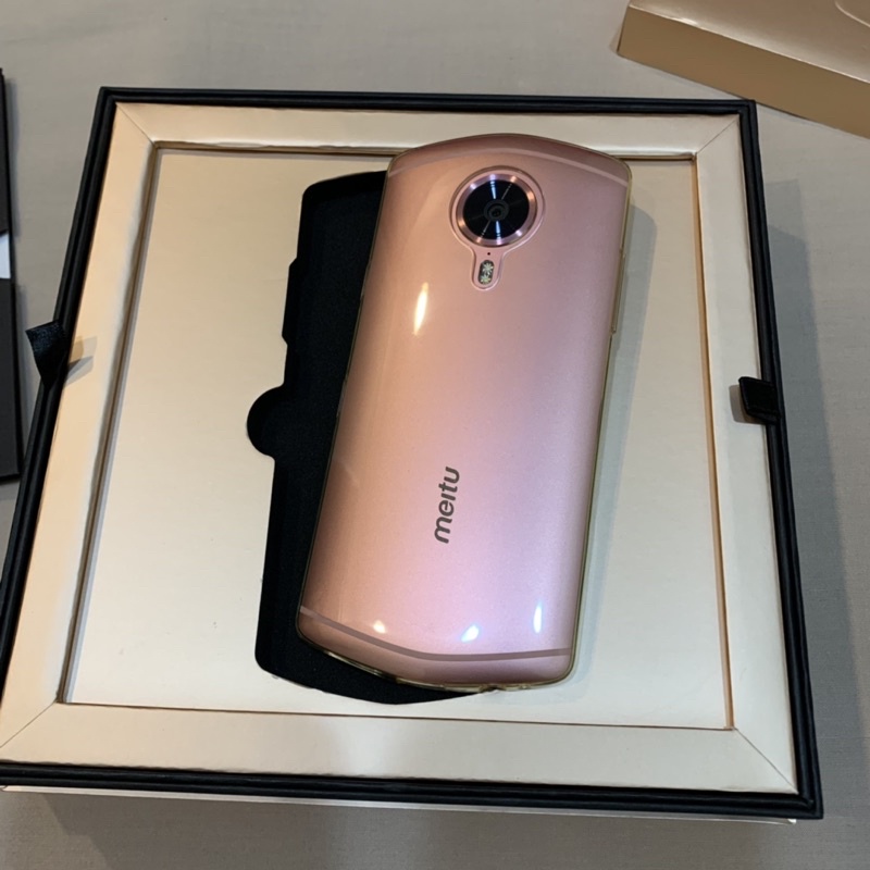 Meitu美圖T8s莫內粉 | 蝦皮購物