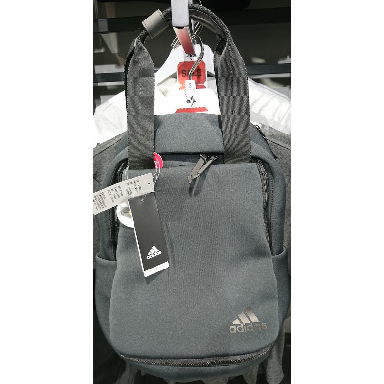 缺貨 2018 六月 ADIDAS FAVORITE BACKPACK 後背包 健身包 黑 CV4948 | 蝦皮購物