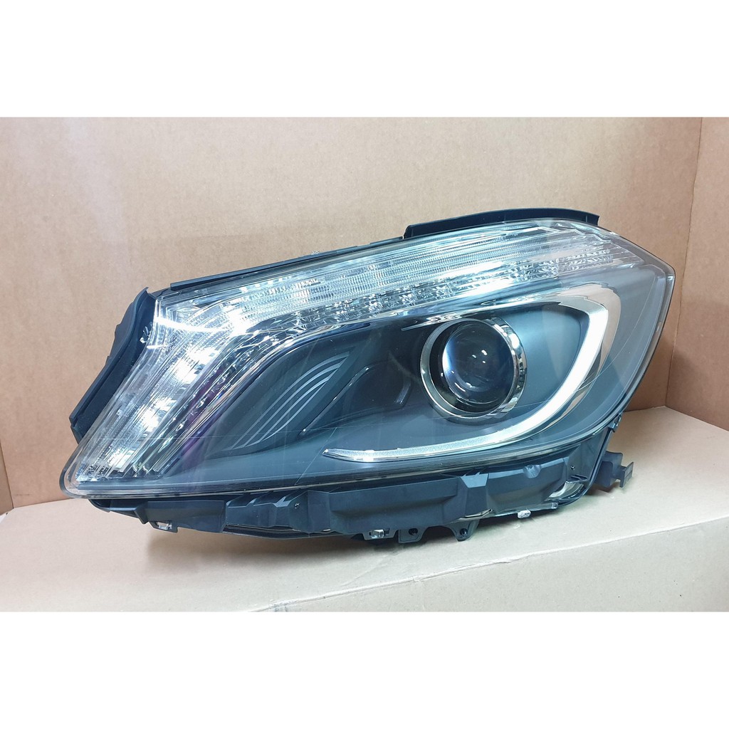 台灣現貨 Benz 正廠 HELLA製 賓士 W176 前期 2012 A180 A200 LED 原廠 HID 大燈 | 蝦皮購物