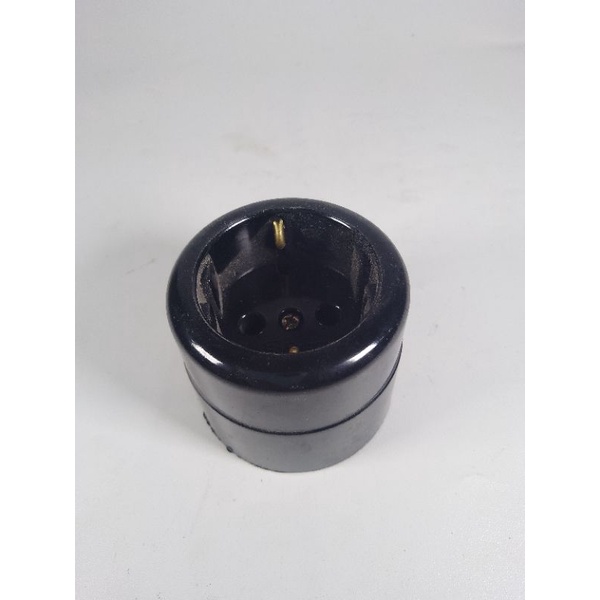 Broco 6130 STD 插座插座 Outbow 16A 250V 黑色 | 蝦皮購物