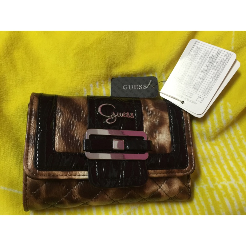 Ruby's Guess 中夾 | 蝦皮購物