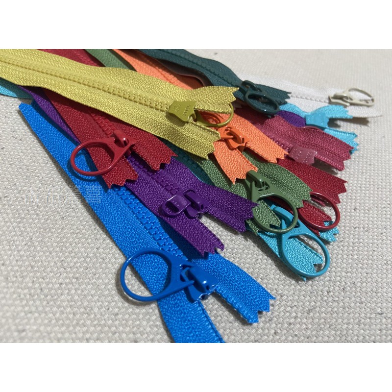 YKK塑鋼拉鍊3V(10cm-35cm/單色) | 蝦皮購物
