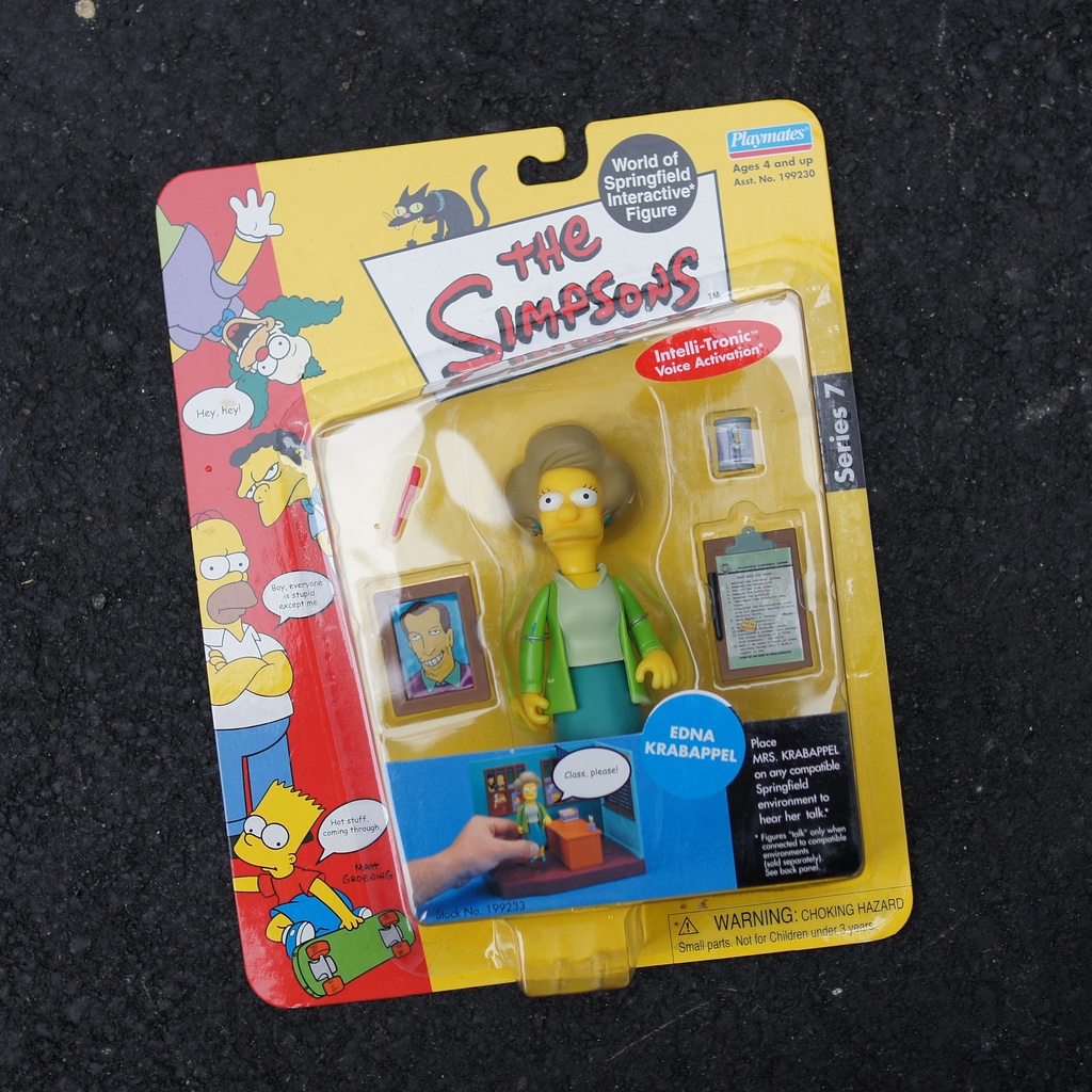 (REDKID TOY) 2001's THE SIMPSONS 辛普森家庭 EDNA KRABAPPEL 吊卡玩具 | 蝦皮購物