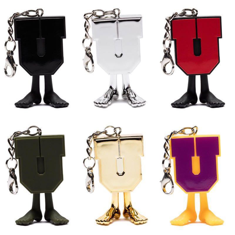 BEETLE UNDEFEATED MEDICOM TOY UMAN KEYCHAIN 鑰匙圈 腳ㄚ U-MAN | 蝦皮購物