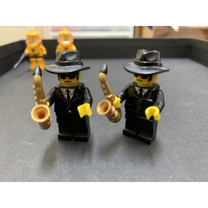 LEGO 樂高 71002 第11代 12號 Saxophone Player 薩克斯風 稀有 西裝 | 蝦皮購物