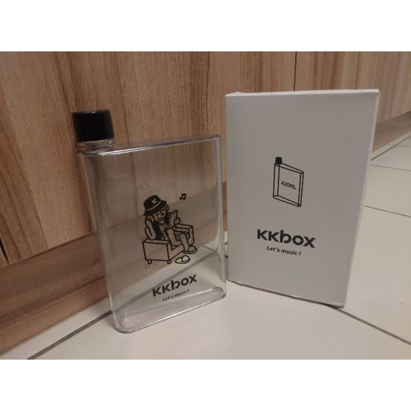 KKBOX 水壺 /+KKBOX 電風扇（micro usb） /+第十屆演唱會CD=100元 | 蝦皮購物