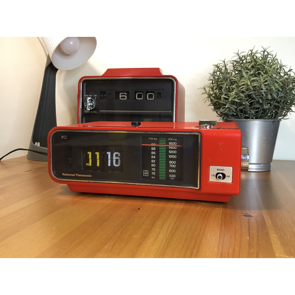 1970年代-太空時代翻頁鐘收音機 Panasonic RC-623(日規) | 蝦皮購物