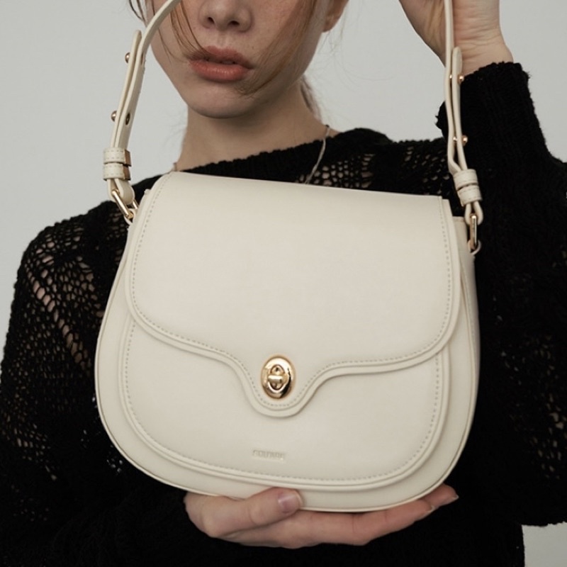 韓國代購🇰🇷 韓國小眾品牌 SQU’ARE Calia bag (含長短背帶) 預購 | 蝦皮購物