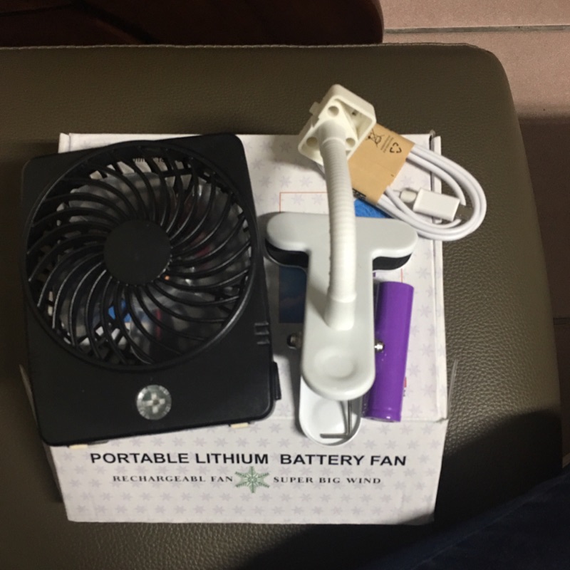 小電扇portable lithium battery fan（全新） | 蝦皮購物