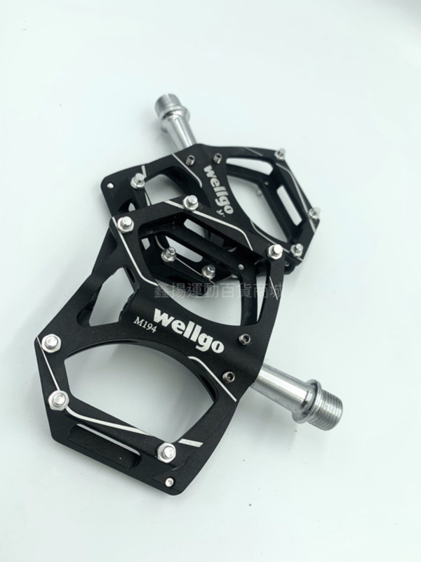 電子發票 公司貨 維格 Wellgo M194 鋁合金 CNC 輕量化 薄型 大面積 止滑踏板 原廠盒裝 黑色 | 蝦皮購物
