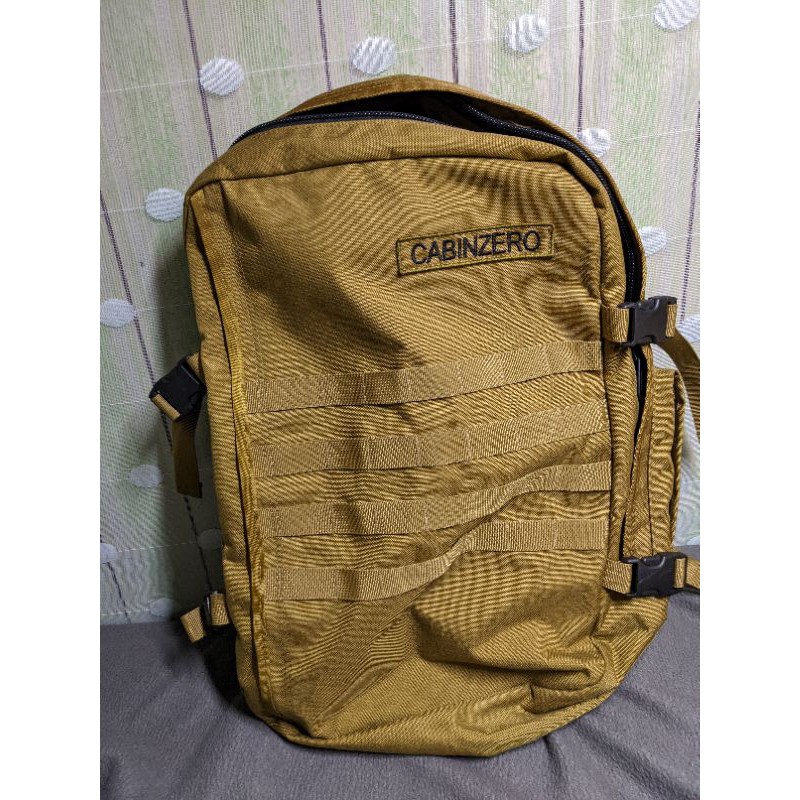 【CabinZero】英國輕旅登機後背包36L-軍用特別款(褐) 二手 | 蝦皮購物