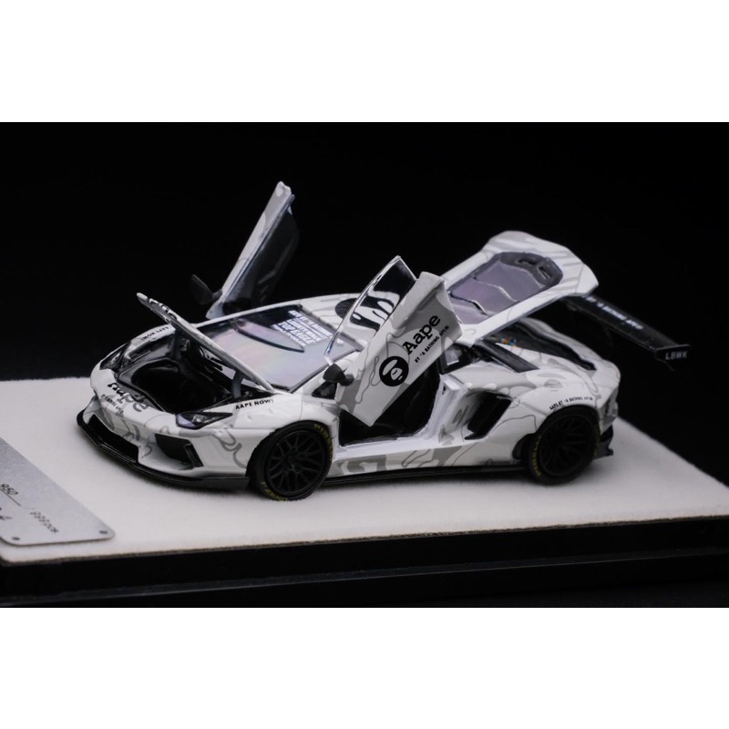 PGM Lamborghini Aventador LP700-4 合金全開 AAPE塗裝 透明圓盒版 | 蝦皮購物