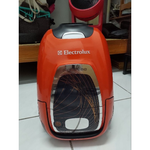 Electrolux 伊萊克斯 ZER3SO 最安靜的超強吸力 吸塵器 | 蝦皮購物