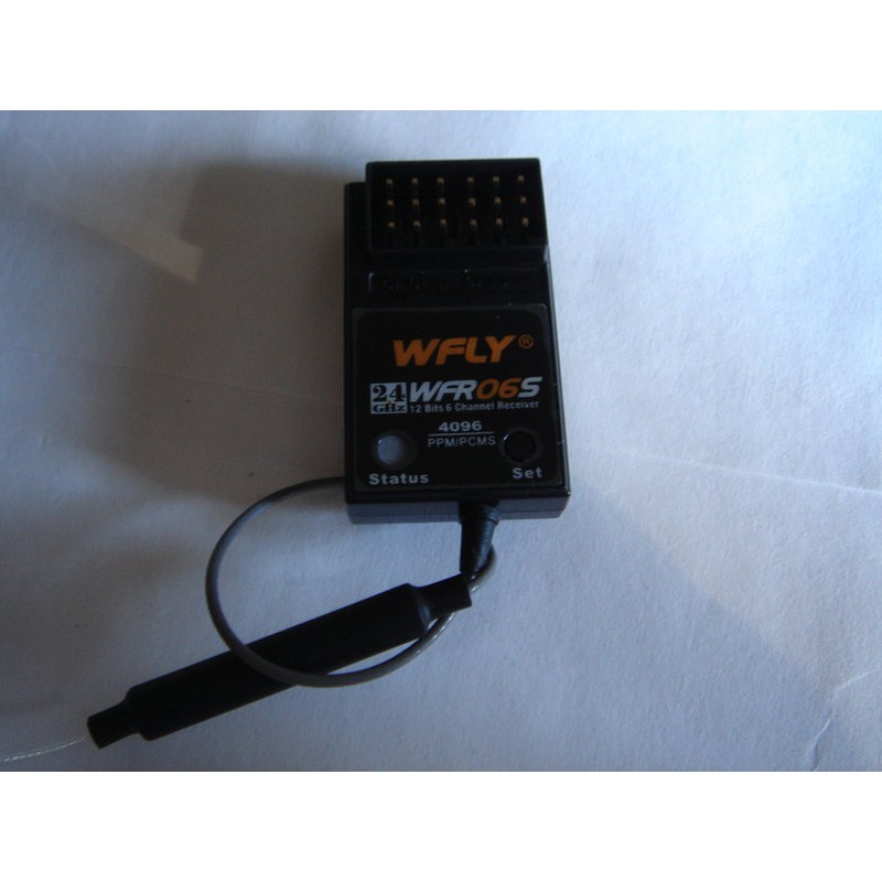 阿瘦模型行動商店 天地飛原裝2.4G接收機 6通道 WFR06S (公司貨) 有現貨 | 蝦皮購物