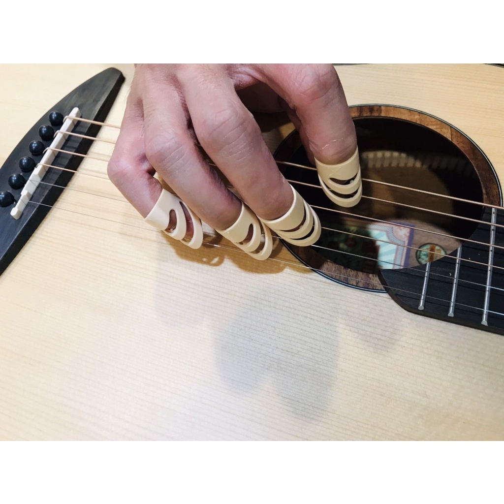 【老羊樂器店】 開發票 吉他指套 aLaska Pik FINGERSTYLE 鄭成河 指套 PICK 彈片 四種尺寸 | 蝦皮購物