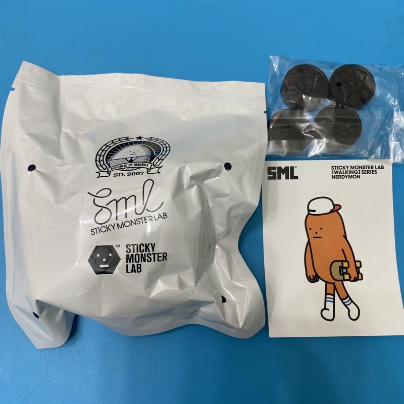 SML mini 走走系列 盒玩現貨Sticky monster lab mini黏黏怪物 | 蝦皮購物
