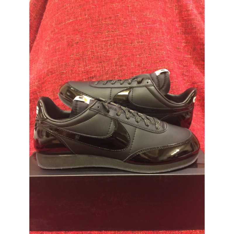 COMME des GARÇONS Black x Nike Night Track 闇黑 時尚 潮流 川久保玲 限量 | 蝦皮購物