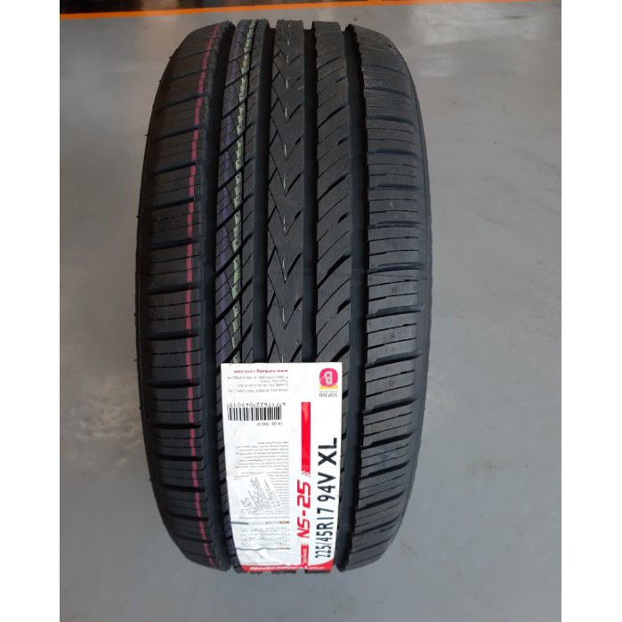 **瘋輪胎** 南港輪胎 NS25 225/45-17 完工價比2900低 超高C/P值換四條再送3D四輪定位歡迎詢價 | 蝦皮購物