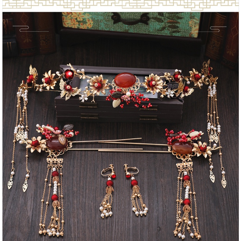 【🇹🇼台灣現貨】 多款秀禾服中式新娘頭飾💖鳳冠漢服古装配飾古裝頭飾 髮簪 髮梳 髮叉 | 蝦皮購物