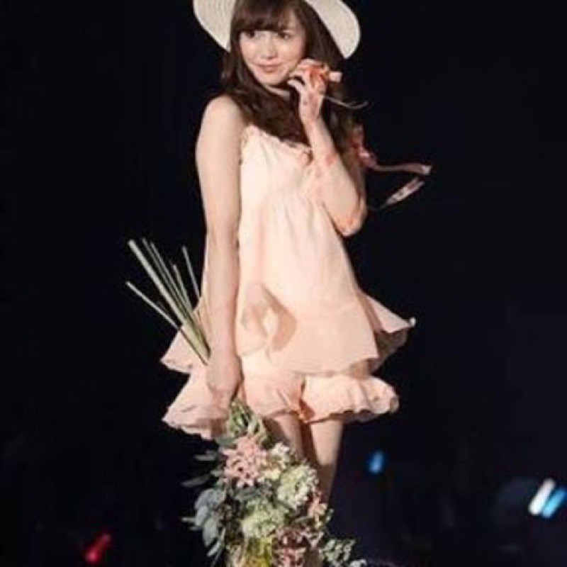 Dazzlin 白石麻衣著用 交叉細肩帶荷葉鏤空飄飄雪紡雲朵背心+褲裙set | 蝦皮購物