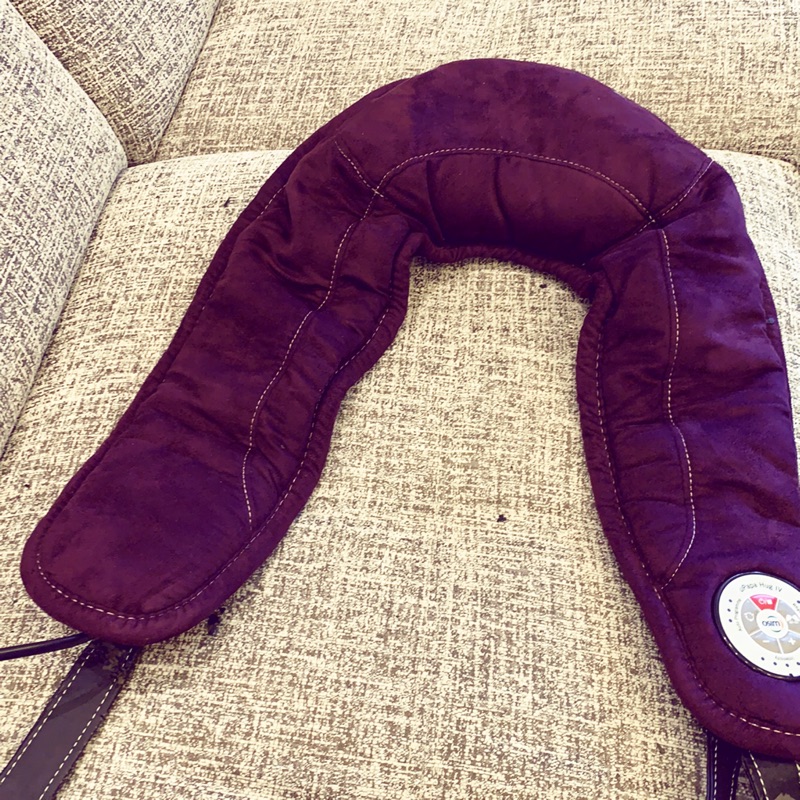 OSIM uPaPa Hug IV 肩頸、腰臀按摩器 | 蝦皮購物