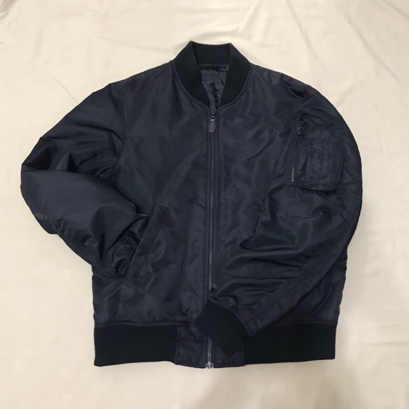 Uniqlo MA-1 | 蝦皮購物