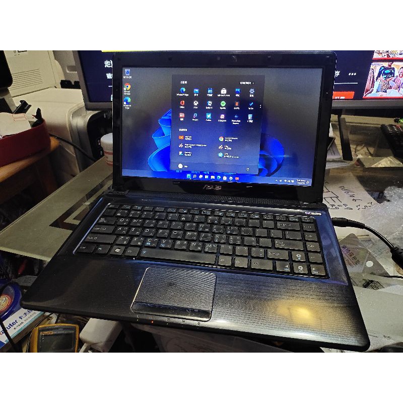 華碩 k42j 14吋 i5 獨顯 全新電池 筆記型電腦 運作順 二手 中古 | 蝦皮購物