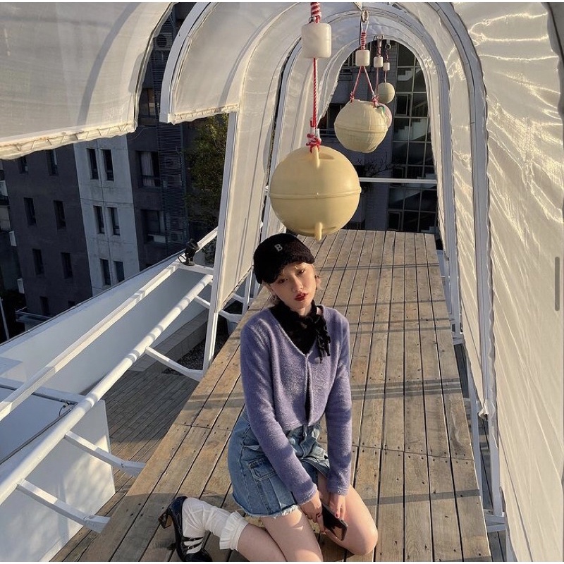 （已售）oiiv 邱比特短板鉤扣毛毛上衣 紫藍 全新轉售 atulip annyio aoap參考 | 蝦皮購物