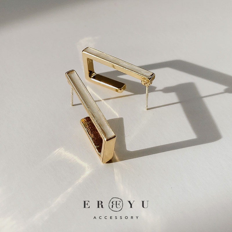 【ERYU】現貨｜雲霧精靈 - 耳釘 | 蝦皮購物