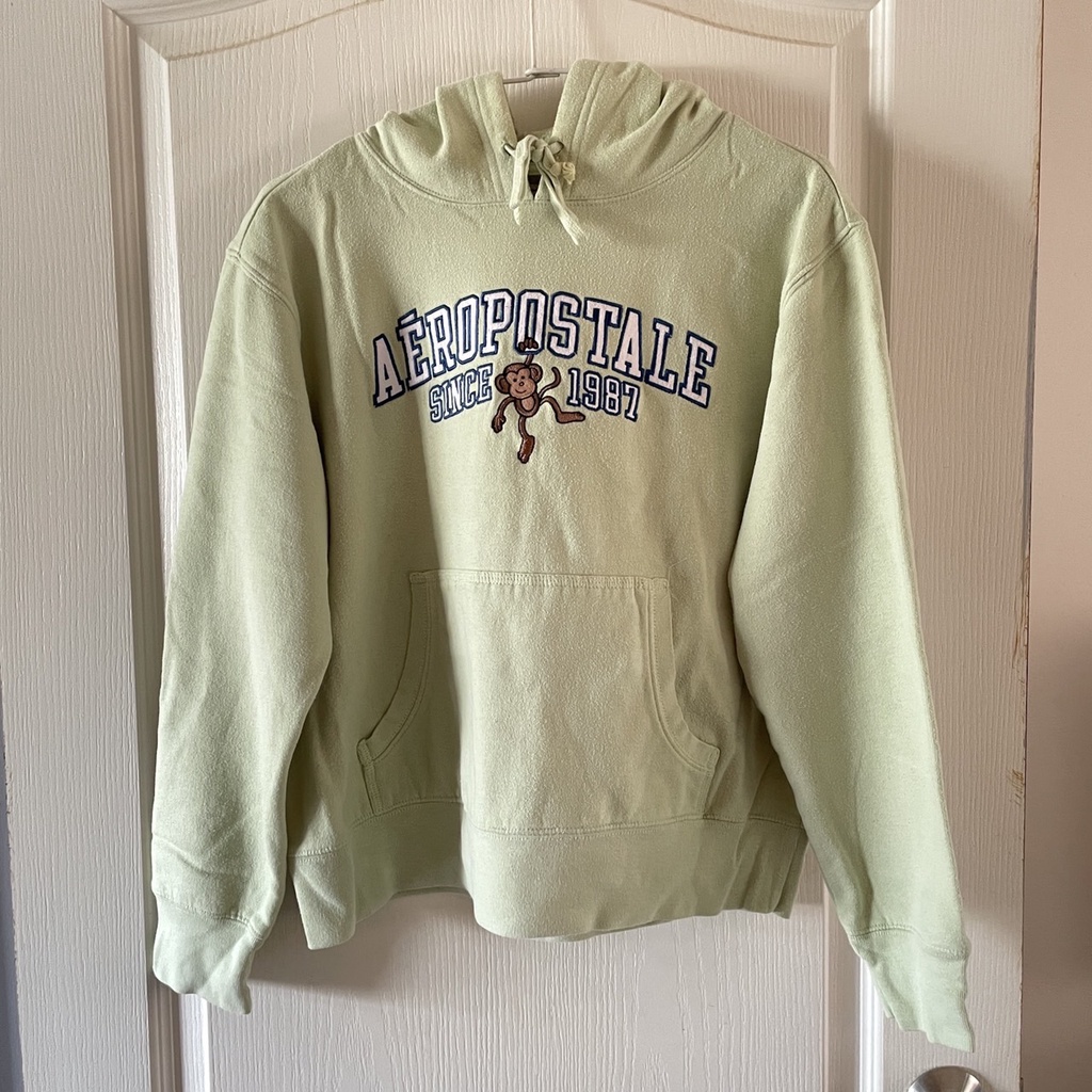B4 現貨 二手 原價1500元 名牌 Aeropostale 女生長袖帽t 連帽上衣 女款 綠色 美國 猴子 卡通 蝦皮購物
