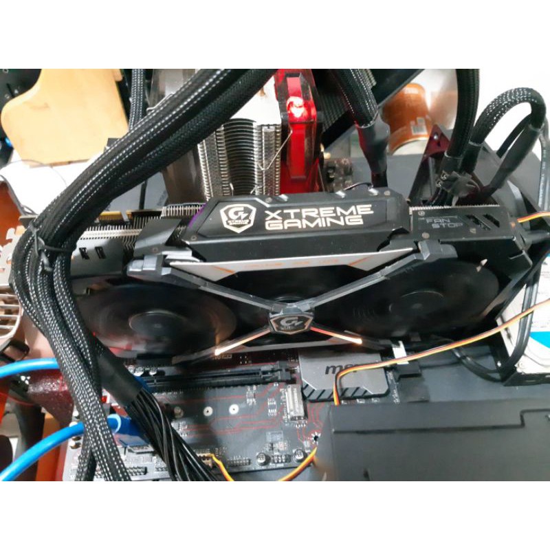 gigab 技嘉 1070 8G 換過散熱貼片 | 蝦皮購物