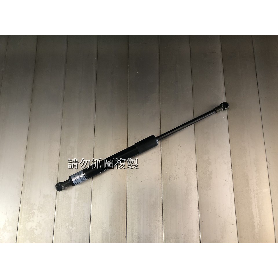 BMW E60 引擎蓋撐桿 另有E36 E46 E90 E34 E39 E38 E65 E53 E70 F10 後蓋撐桿 | 蝦皮購物