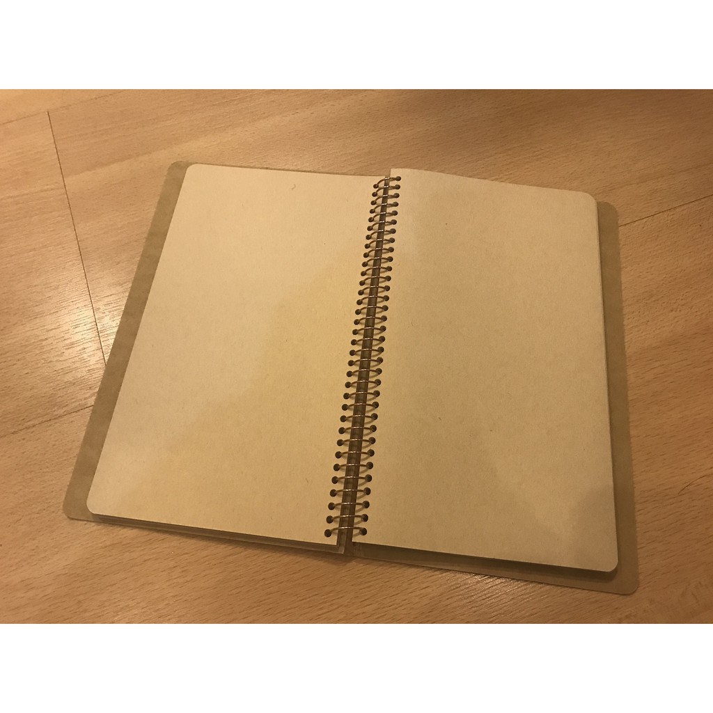 半賣半相送｜MIDORI Spiral Ring Notebook A5 Slim空白-沙漠駱駝 筆記本 | 蝦皮購物