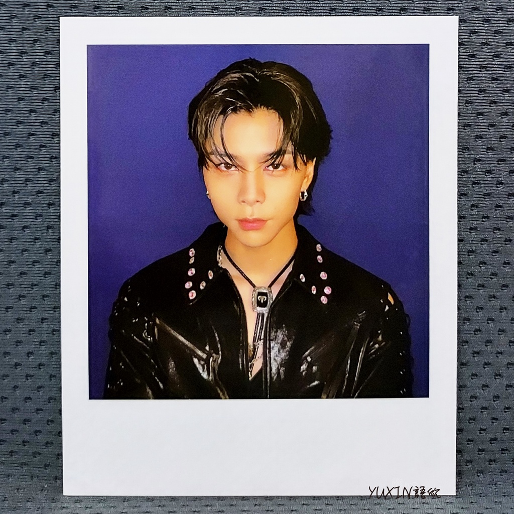 現貨 NCT Johnny 官方 拍立得 夜光貼紙 正規三輯 STICKER 專輯 周邊 韓國進口 | 蝦皮購物