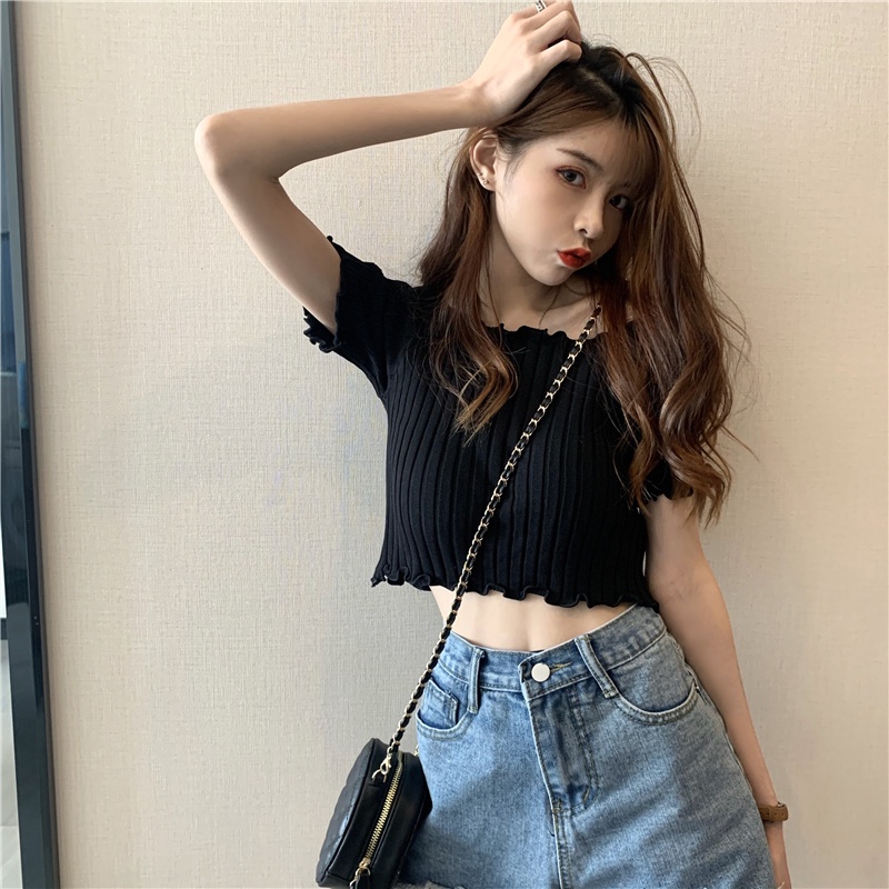 Waroom|現貨 S87 韓版捲邊短版短袖針織上衣|修身顯瘦|短款上衣|花邊|木耳邊|坑條上衣|短袖上衣|彈性|露臍 | 蝦皮購物