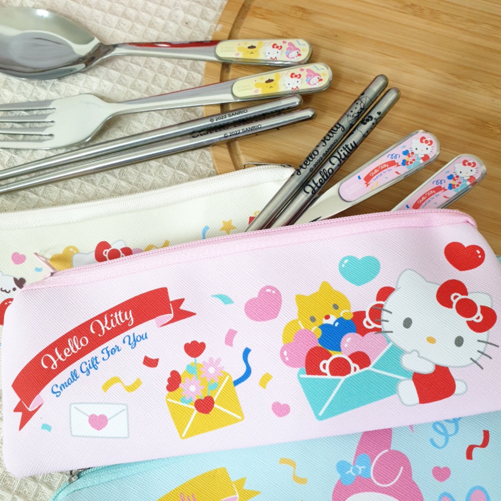 正版現貨🍱三麗鷗 三件式304不鏽鋼餐具組 Hello kitty 304不鏽鋼湯匙 叉子 筷子布套 美樂蒂 外出餐具 | 蝦皮購物