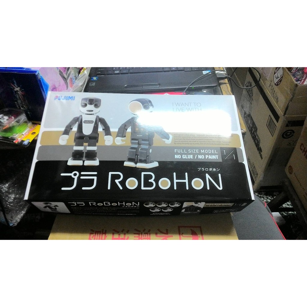 日版 現貨 1/1 組裝模型 月薪嬌妻 夏普 RoBoHoN 手機機器人 Ptimo-4 (1/2 ROBI 相關) | 蝦皮購物