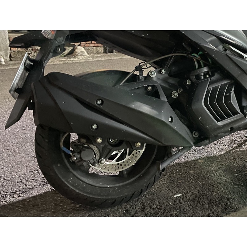 🔥全館免運費🔥FORCE155/SMAX155/專用仿原廠型排氣管/卡夢防燙片/排氣管/白鐵/黑鐵（各式防燙片都能訂做） | 蝦皮購物